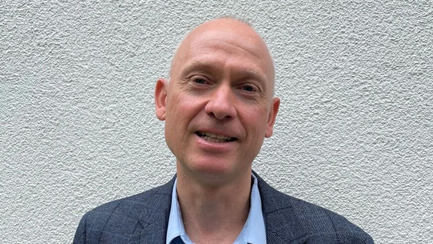 Foredrag med Niels Christian Scheel Lassen i Emmersbæk - NordsøPosten.dk