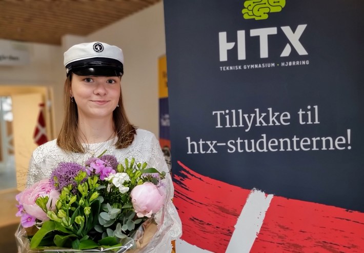 Årets første studenter - NordsøPosten.dk