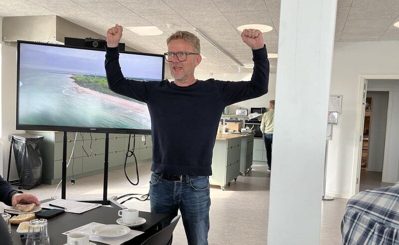 Leif kan ikke få armene ned - NordsøPosten.dk